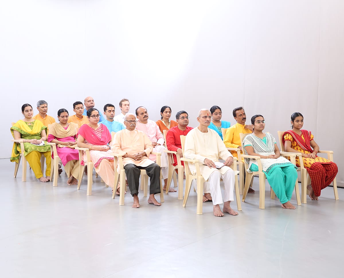 The Effect of a Spiritually Evolved Singer Singing Bollywood Songs vs ...